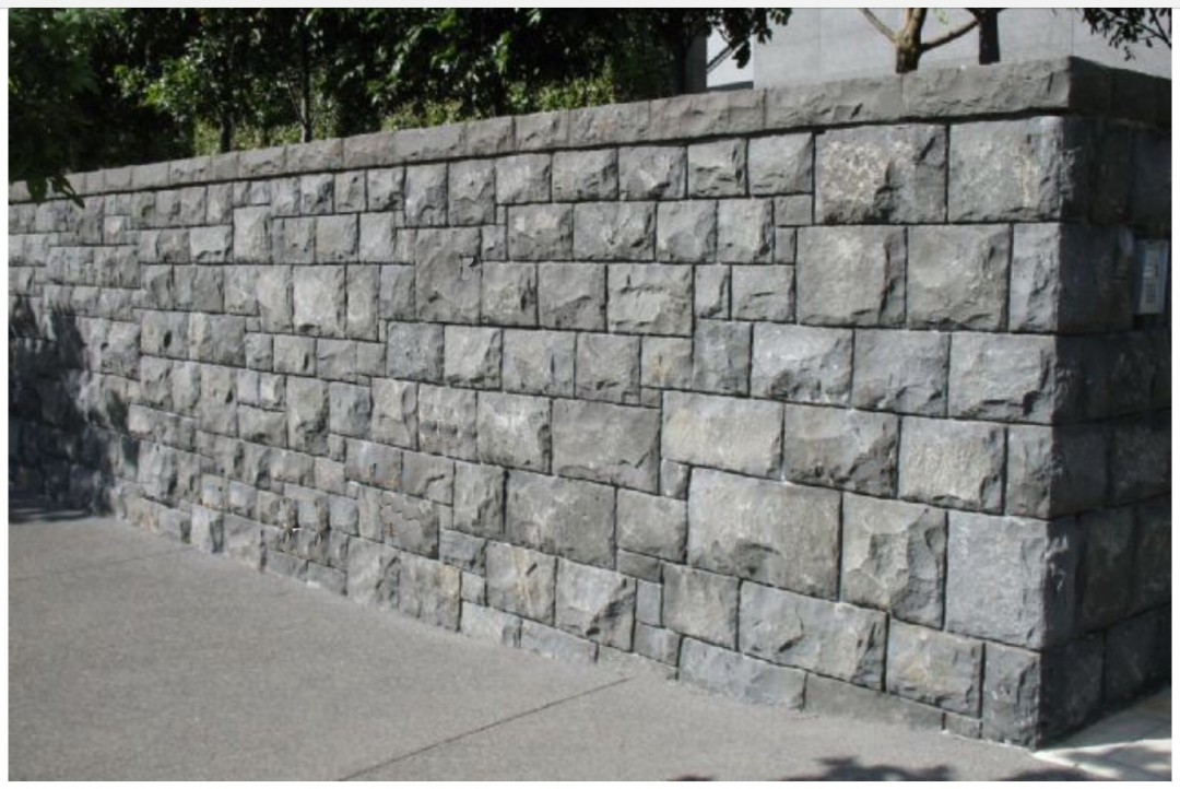 Natural split bluestone wall cladding